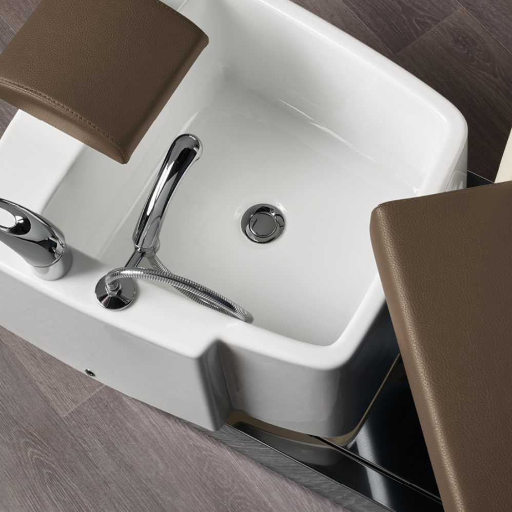 Pedicurestoel Atlantis met massage | Hairaction.nl